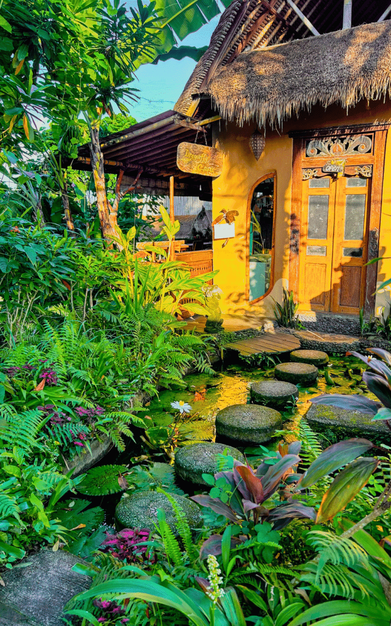 10 Best Cafès With Rice Terrace Views in Ubud: My Secret Spots for 2026