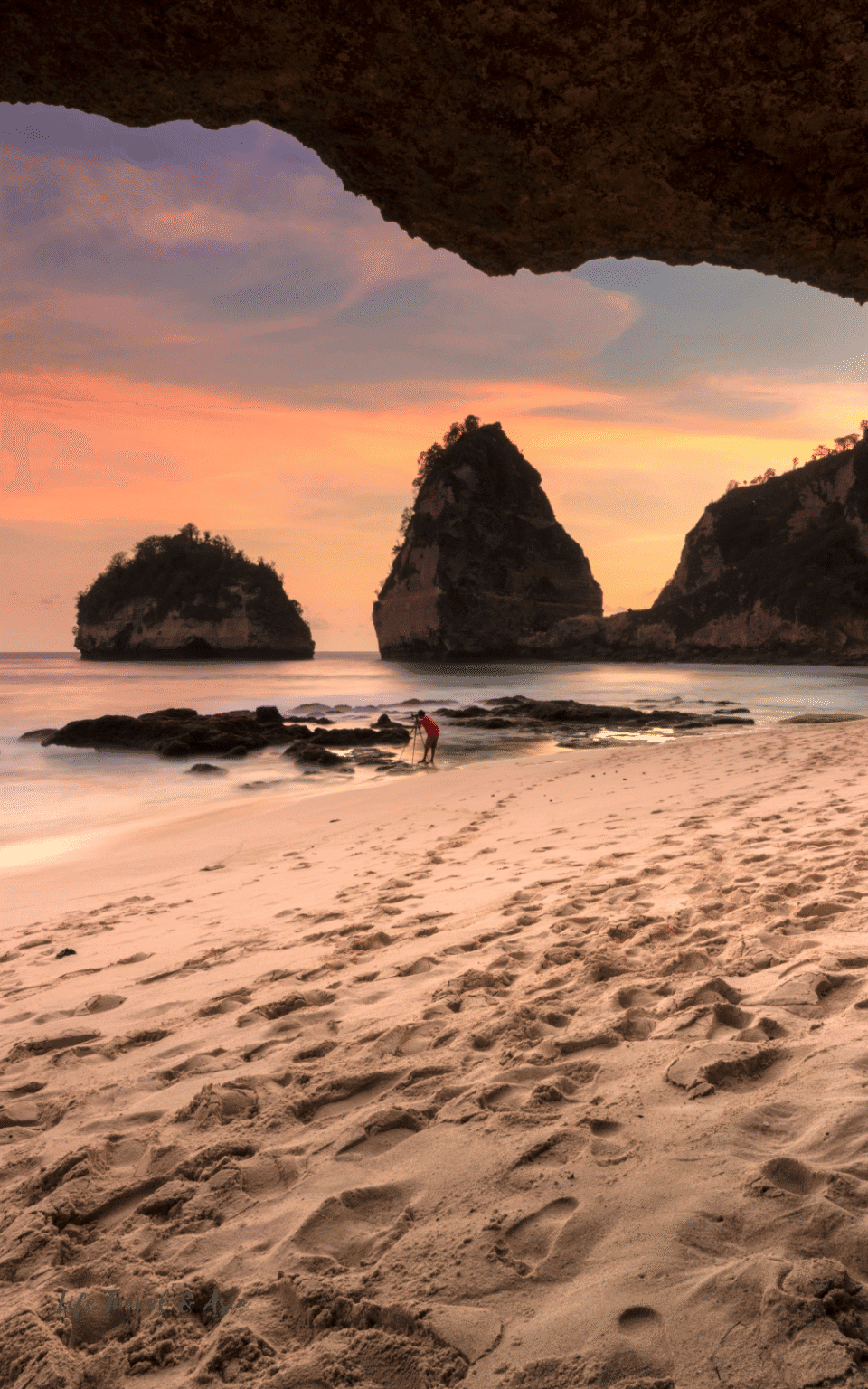 Diamond Beach Guide: 5 Reasons Why It’s the Best Beach on Nusa Penida